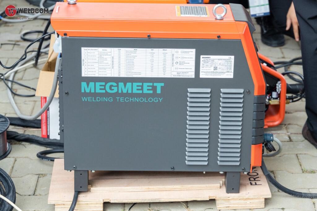 WELDCOM LAUNCH THE LATEST GENERATION OF LASER WELDING MACHINE AT METAL ...