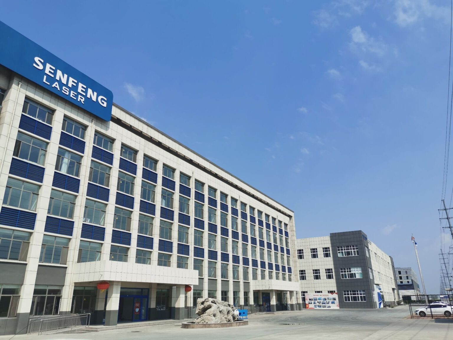 Báo giá máy cắt CNC Laser Senfeng chính hãng - Weldcom