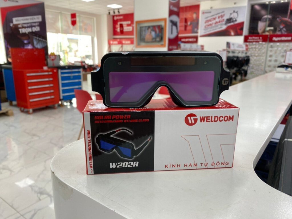 KÍNH HÀN TỰ ĐỘNG W202A - WELDCOM - Weldcom